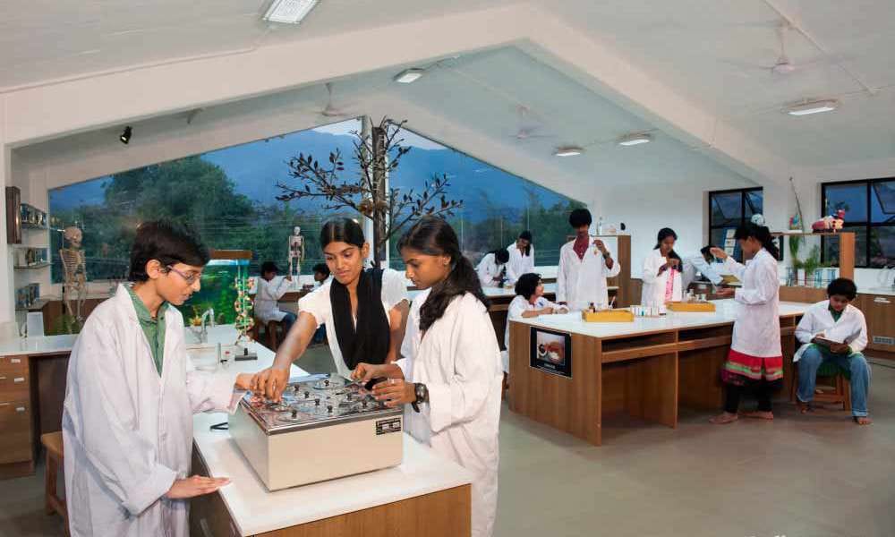 Isha Home School