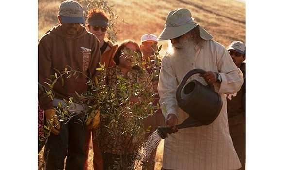The California Isha Center Takes Root